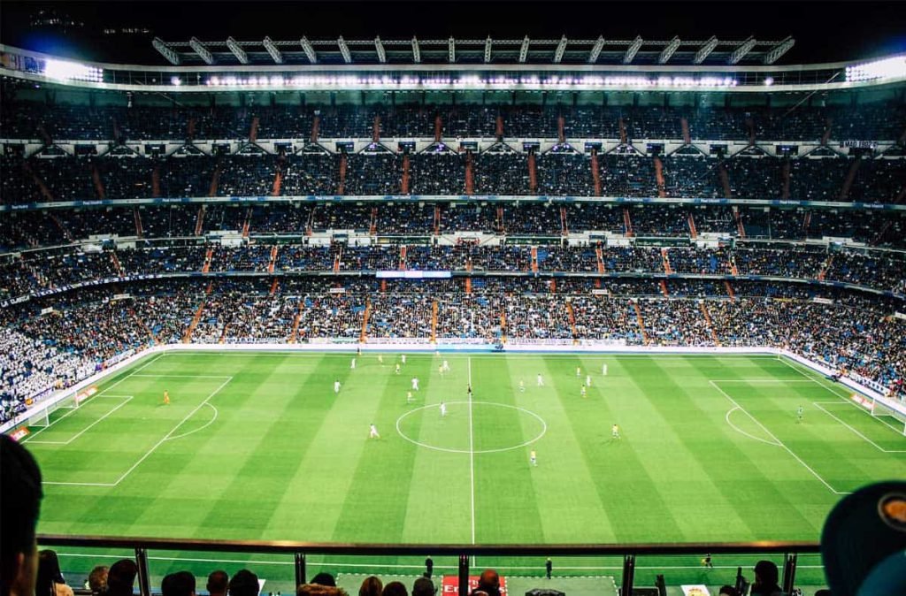 Are Premier League football pitches different sizes?